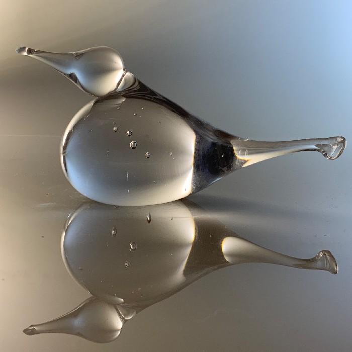 Small transparent bird :: Carrara-ART